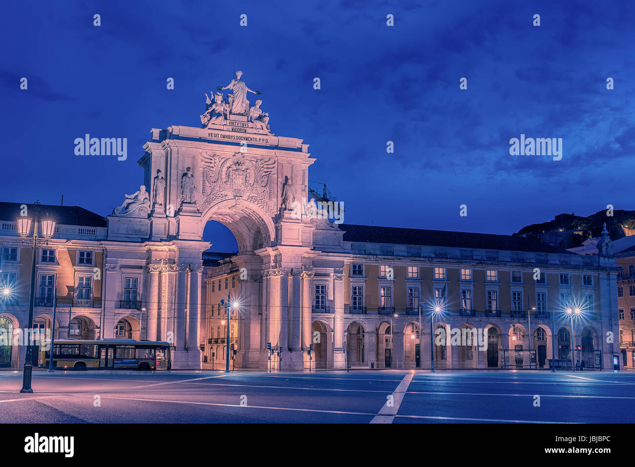 Lisbon, Portugal: the Triumphal Rua Augusta Arch, Arco Triunfal da Rua ...