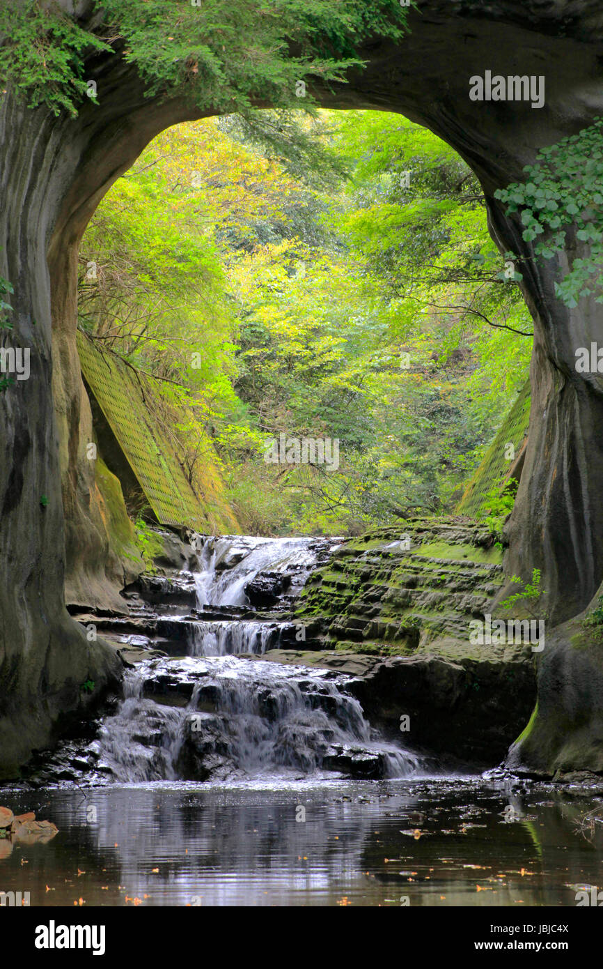 Nomizo-no-Taki Waterfalls in Kimitsu Chiba Japan Stock Photo - Alamy