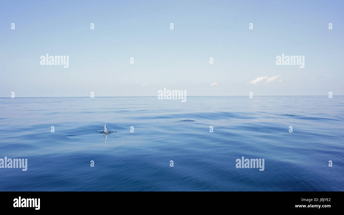 deep blue ocean Stock Photo - Alamy