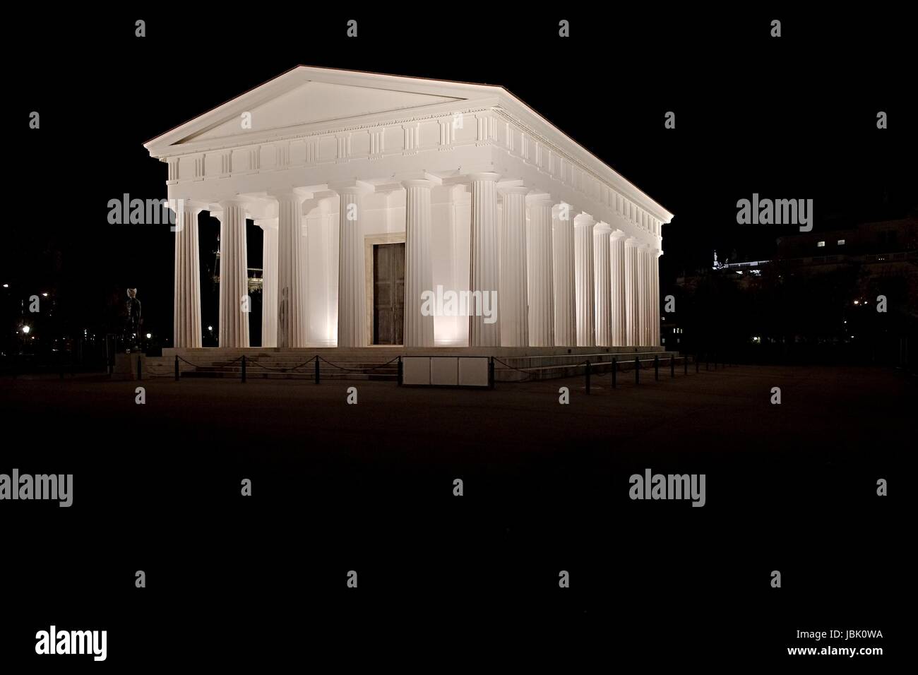 Architecture, old greek temple style Stock Photo - Alamy