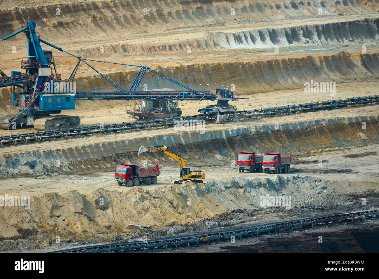 Open pit mining of coal Stock Photo - Alamy