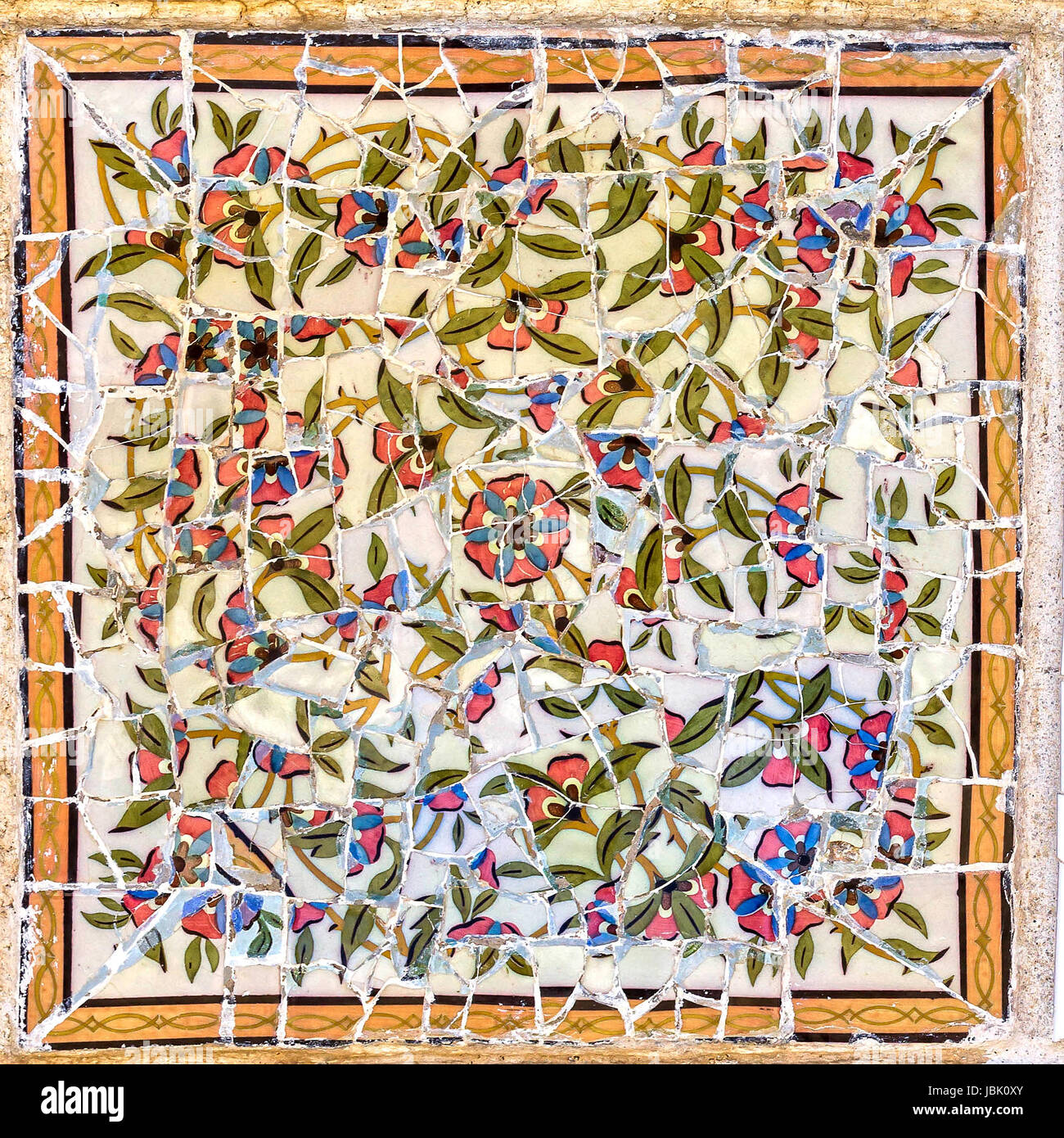 Interesting patterns Mota, Barcelona Park Guell Stock Photo - Alamy