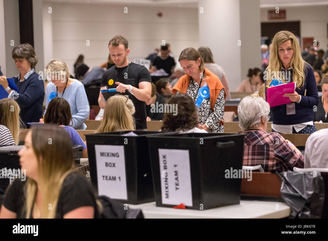 Verify verifying hi-res stock photography and images - Alamy