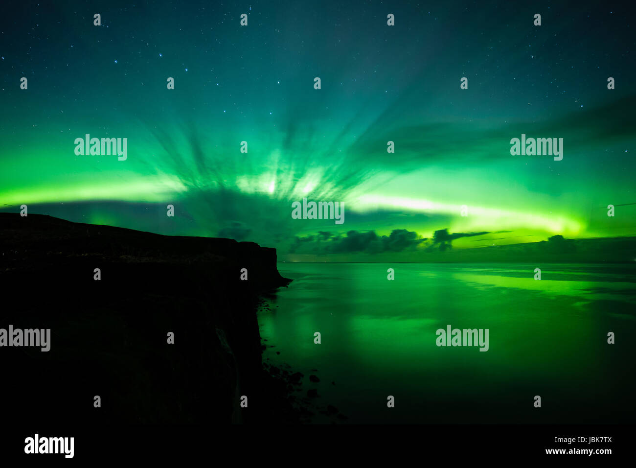 Spectacular Northern Lights over Kilt Rock, Skye Stock Photo - Alamy