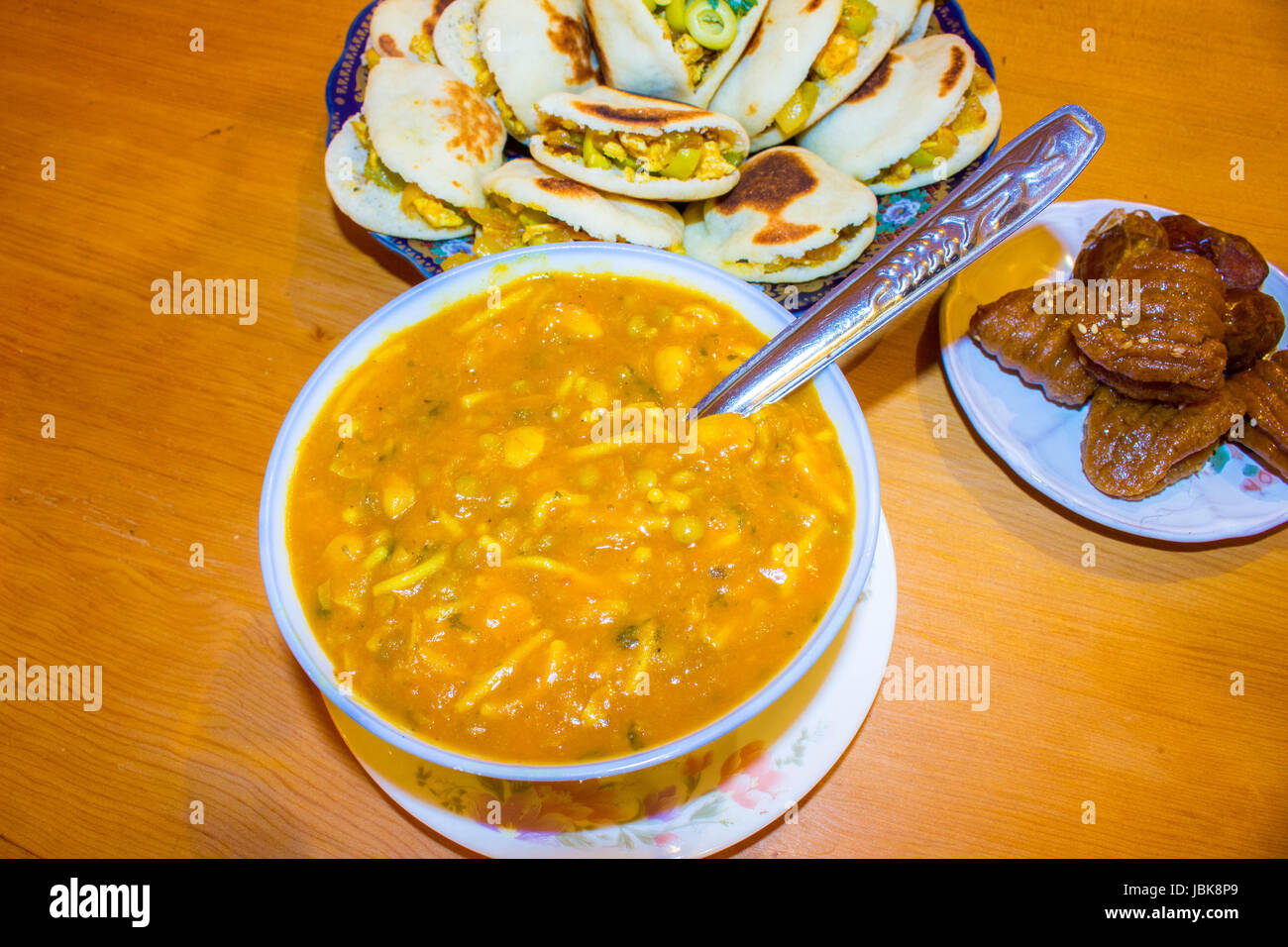 Iftar party in holy Ramadan Stock Photo - Alamy