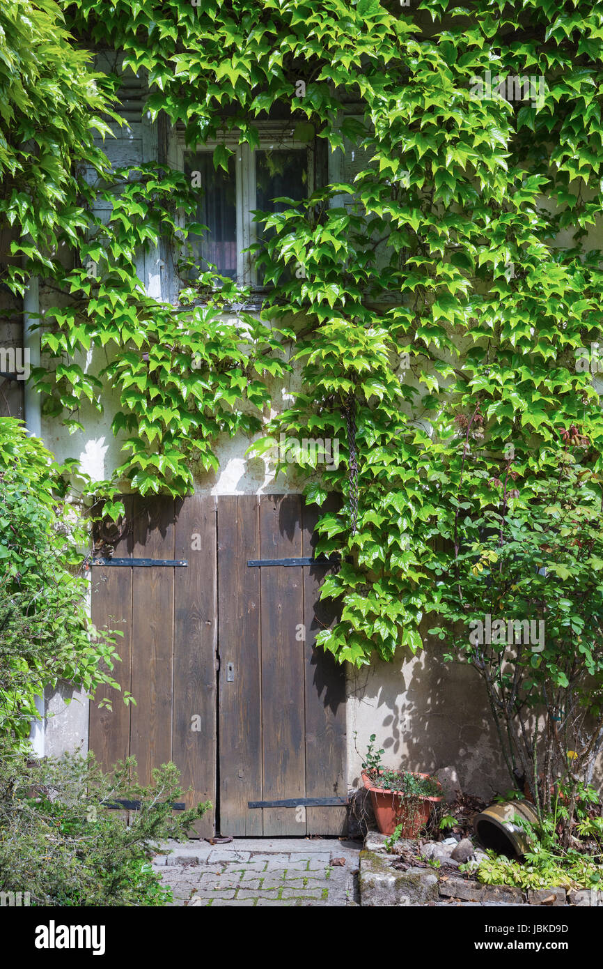 Scheunentor hi-res stock photography and images - Alamy