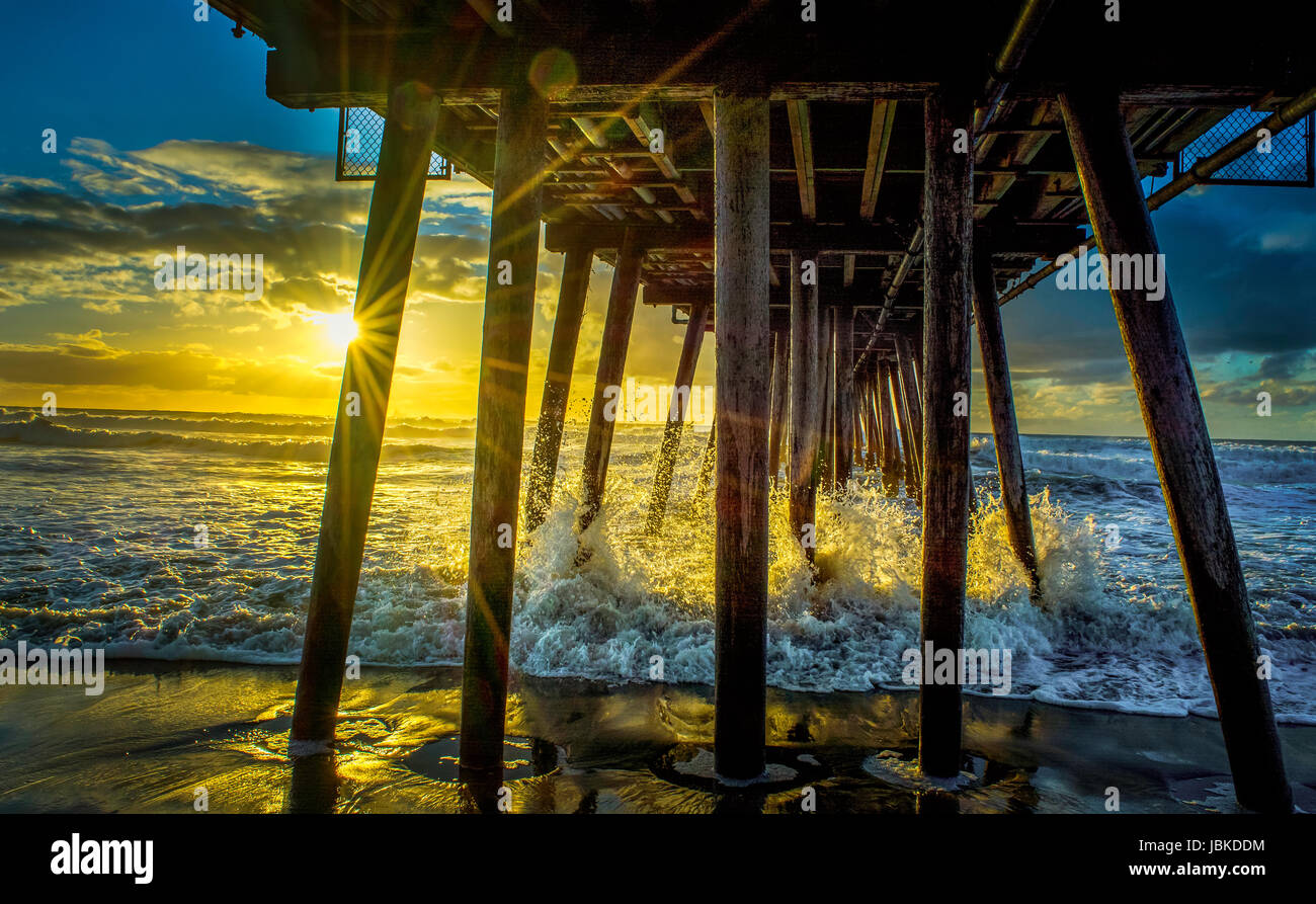waves splashing on the pier Stock Photo - Alamy