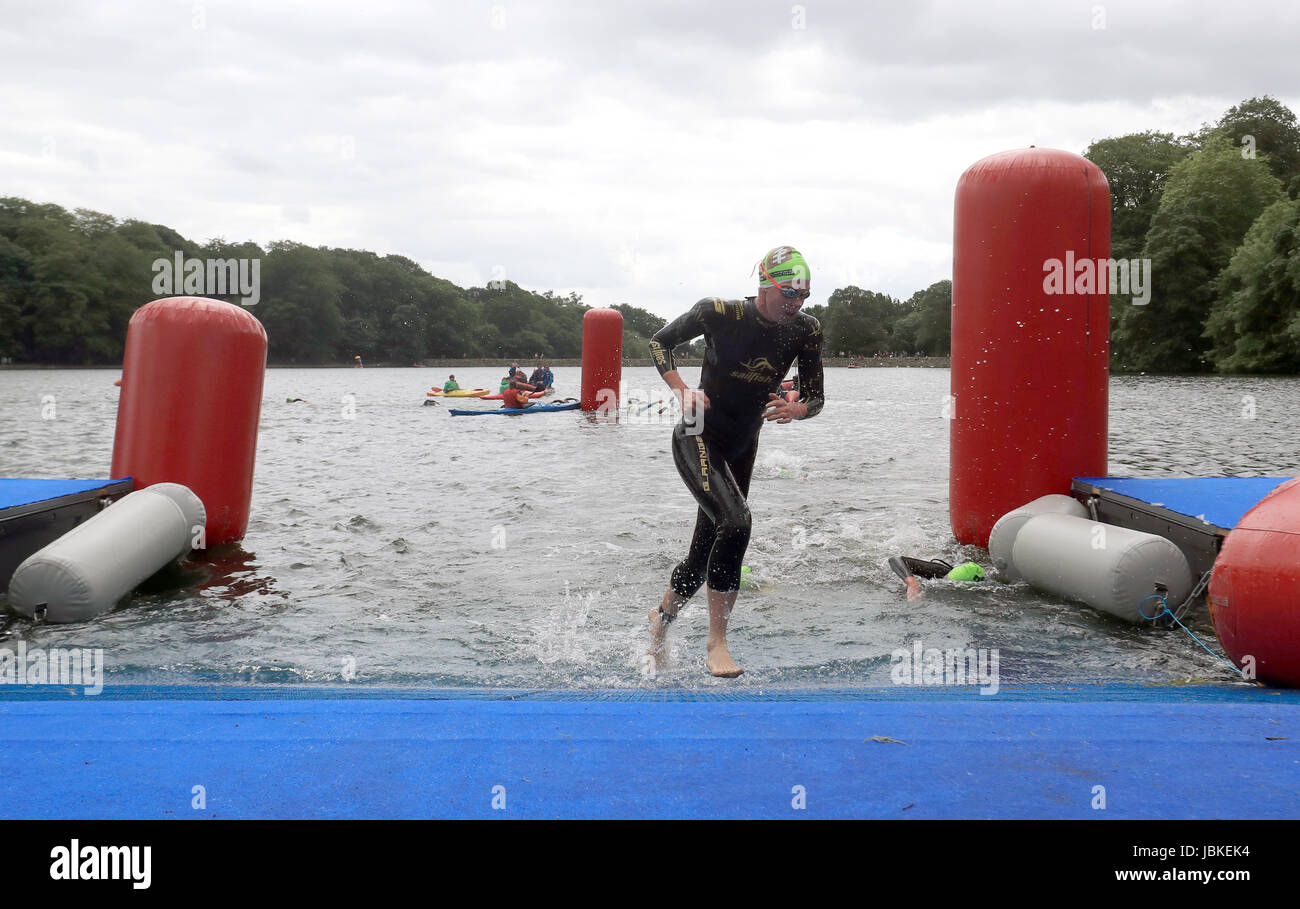 Competitors exit water hi-res stock photography and images - Alamy