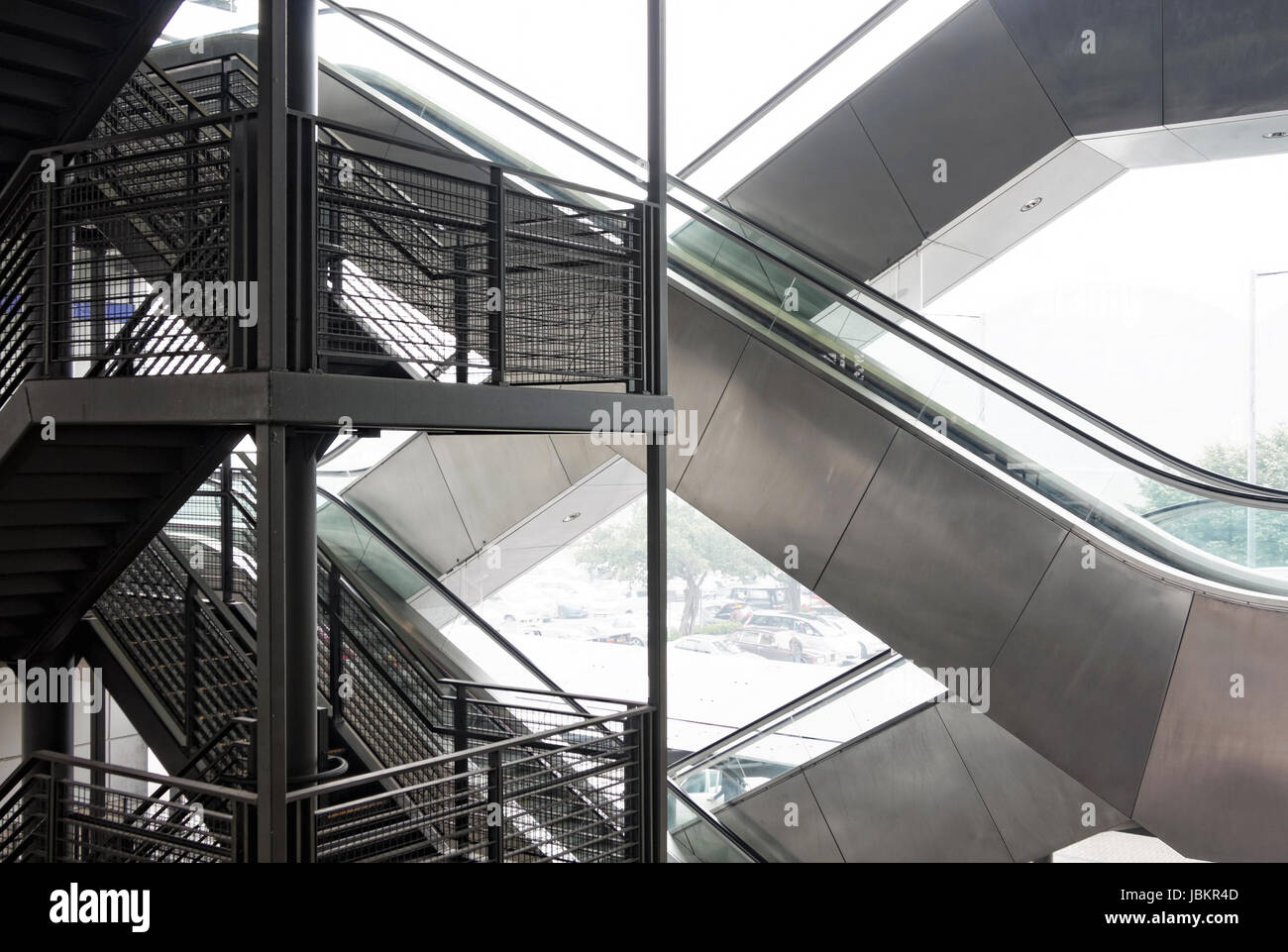 Outdoor escalator stairs shopping mall hi-res stock photography and ...