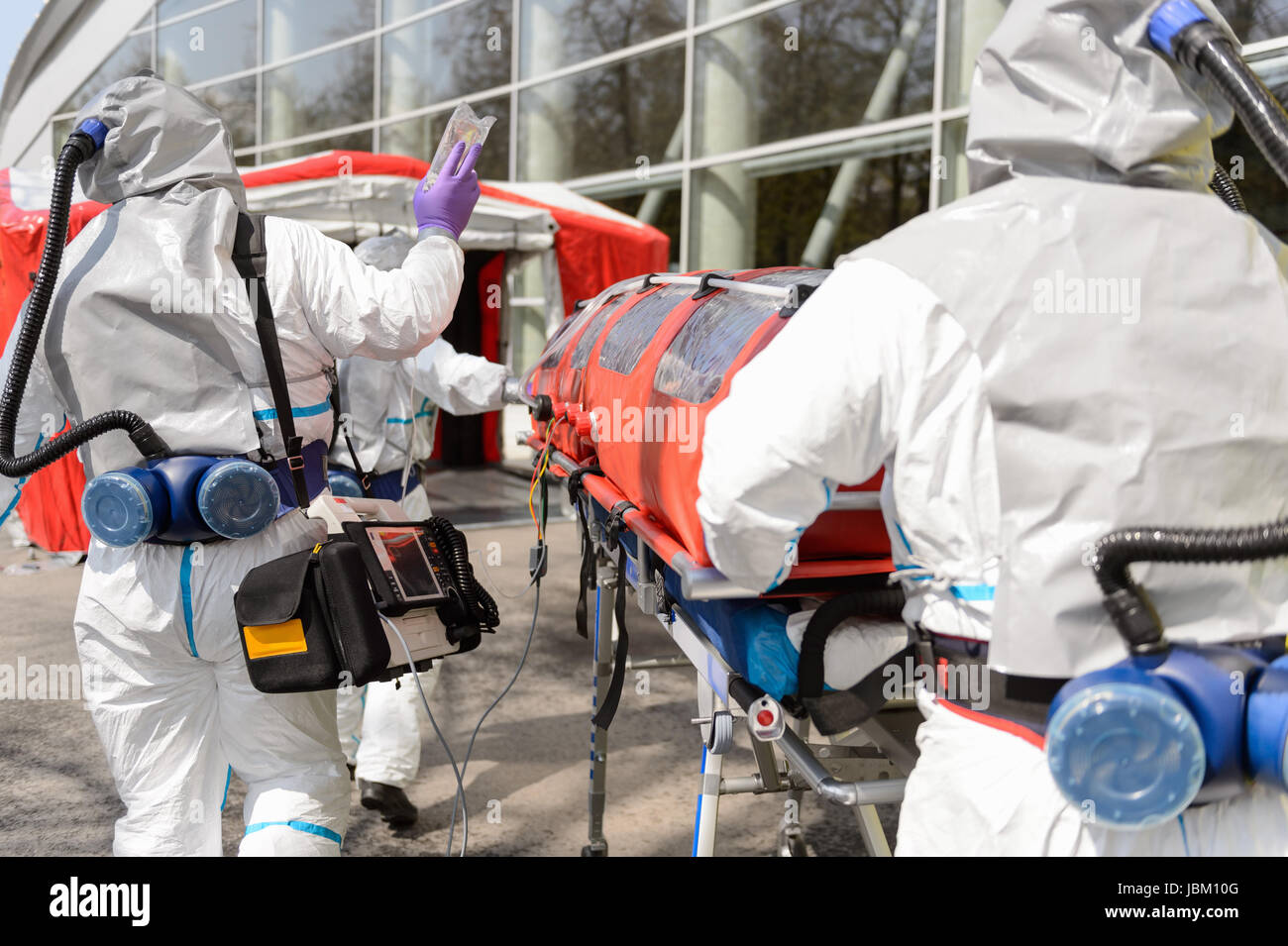 Patient decontamination hi-res stock photography and images - Alamy