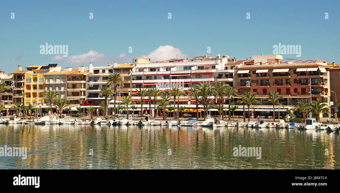 Port d'Alcudia Mallorca Spanien / Port d'Alcudia Mallorca Spain Stock ...