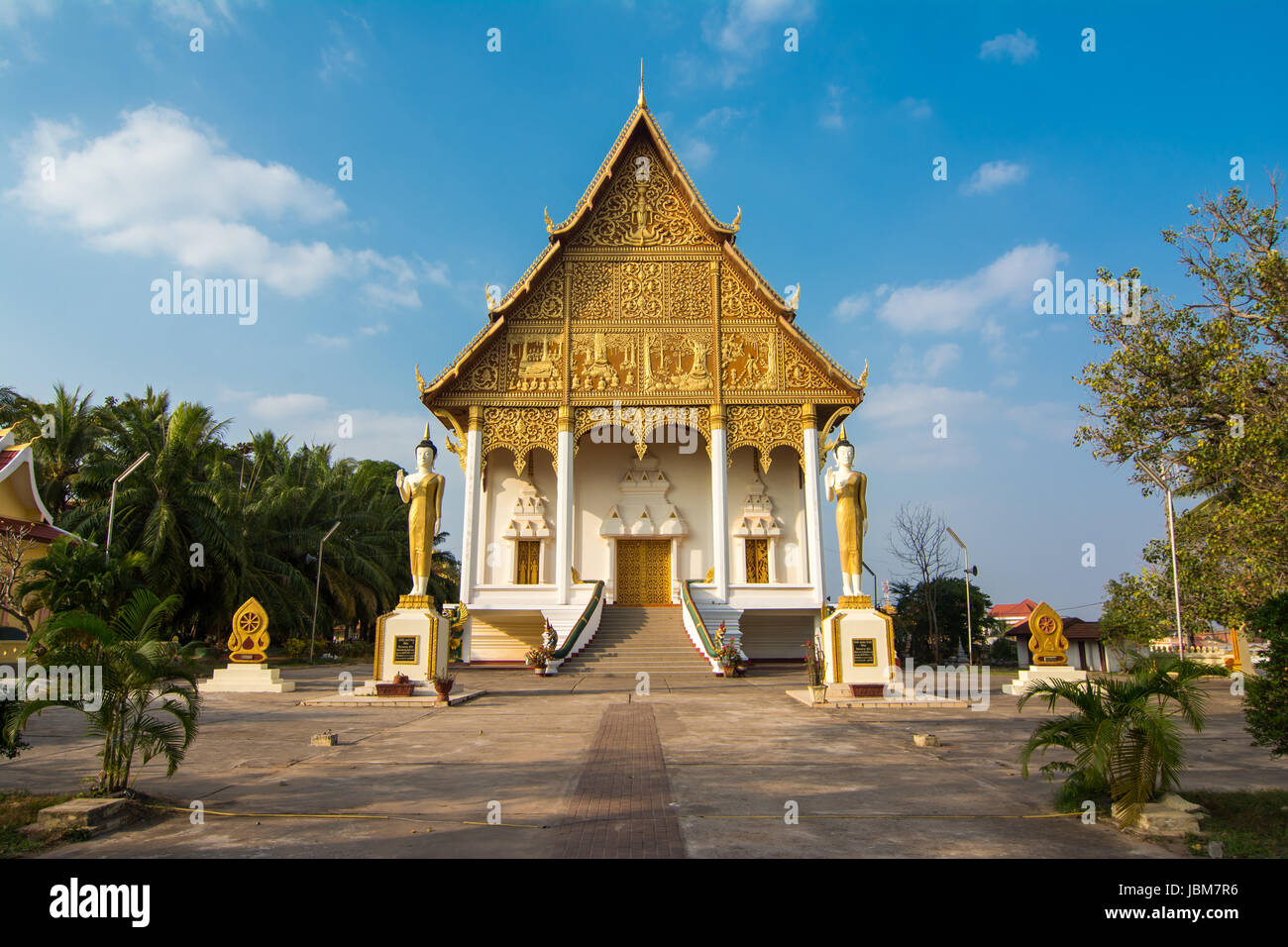 Wat that luang neua hi-res stock photography and images - Alamy