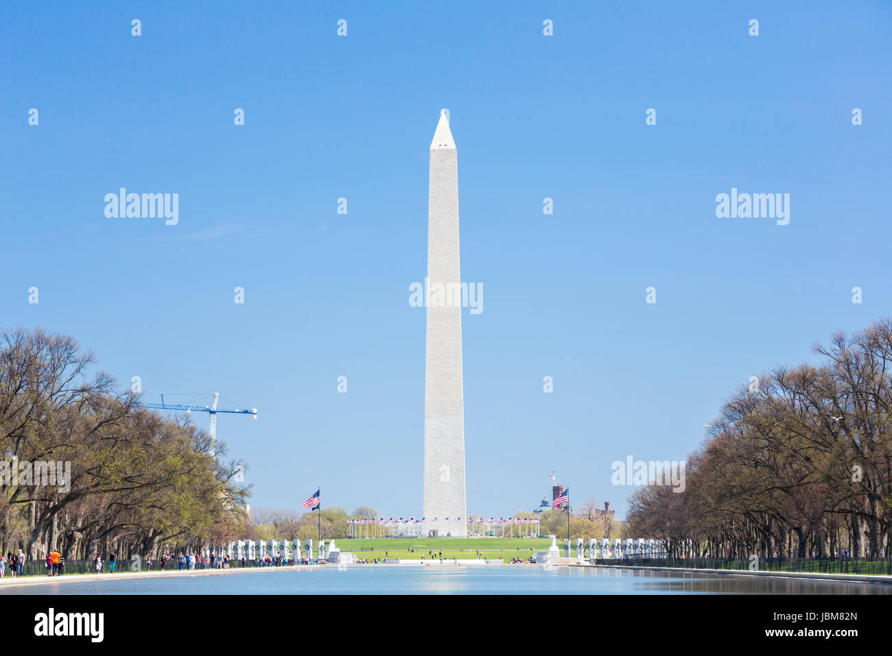 Reflection of Washington Monument in new reflecting pool from Lincoln ...