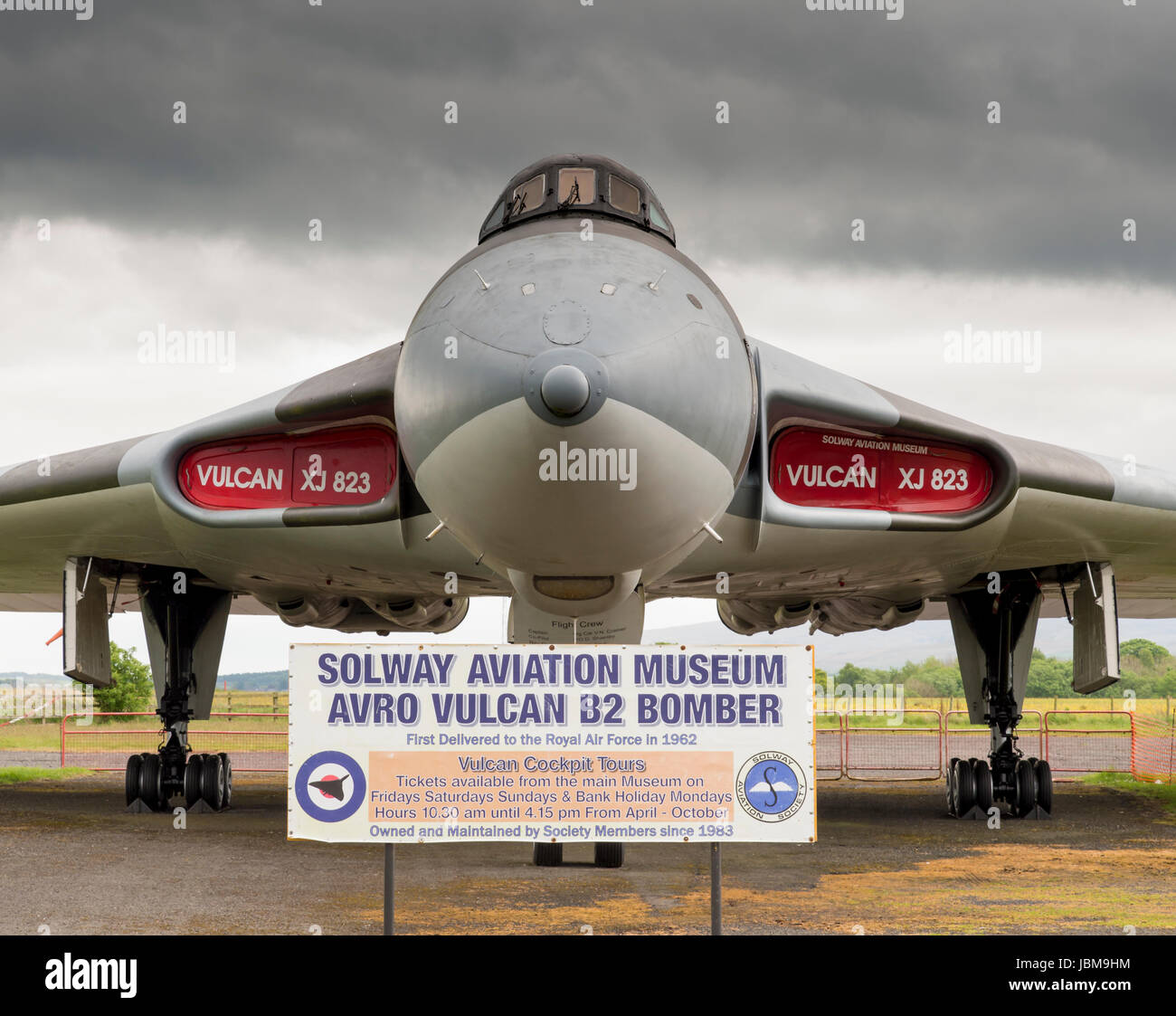 Avro vulcan b2 bomber hi-res stock photography and images - Alamy