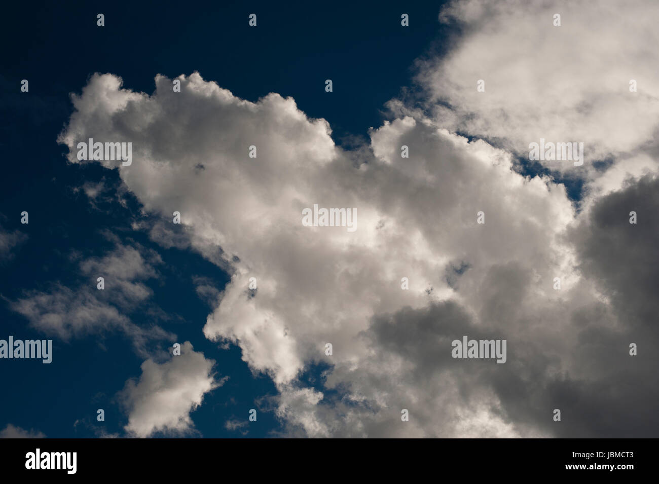 Cumulus clouds showers hi-res stock photography and images - Alamy