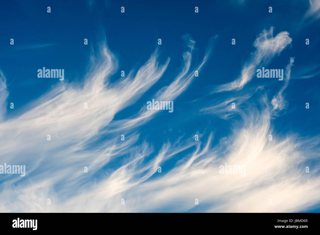 Cirrus fibratus at sunset hi-res stock photography and images - Alamy