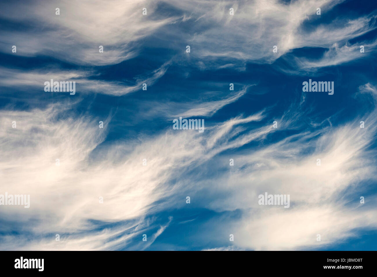 Cirrus fibratus at sunset hi-res stock photography and images - Alamy