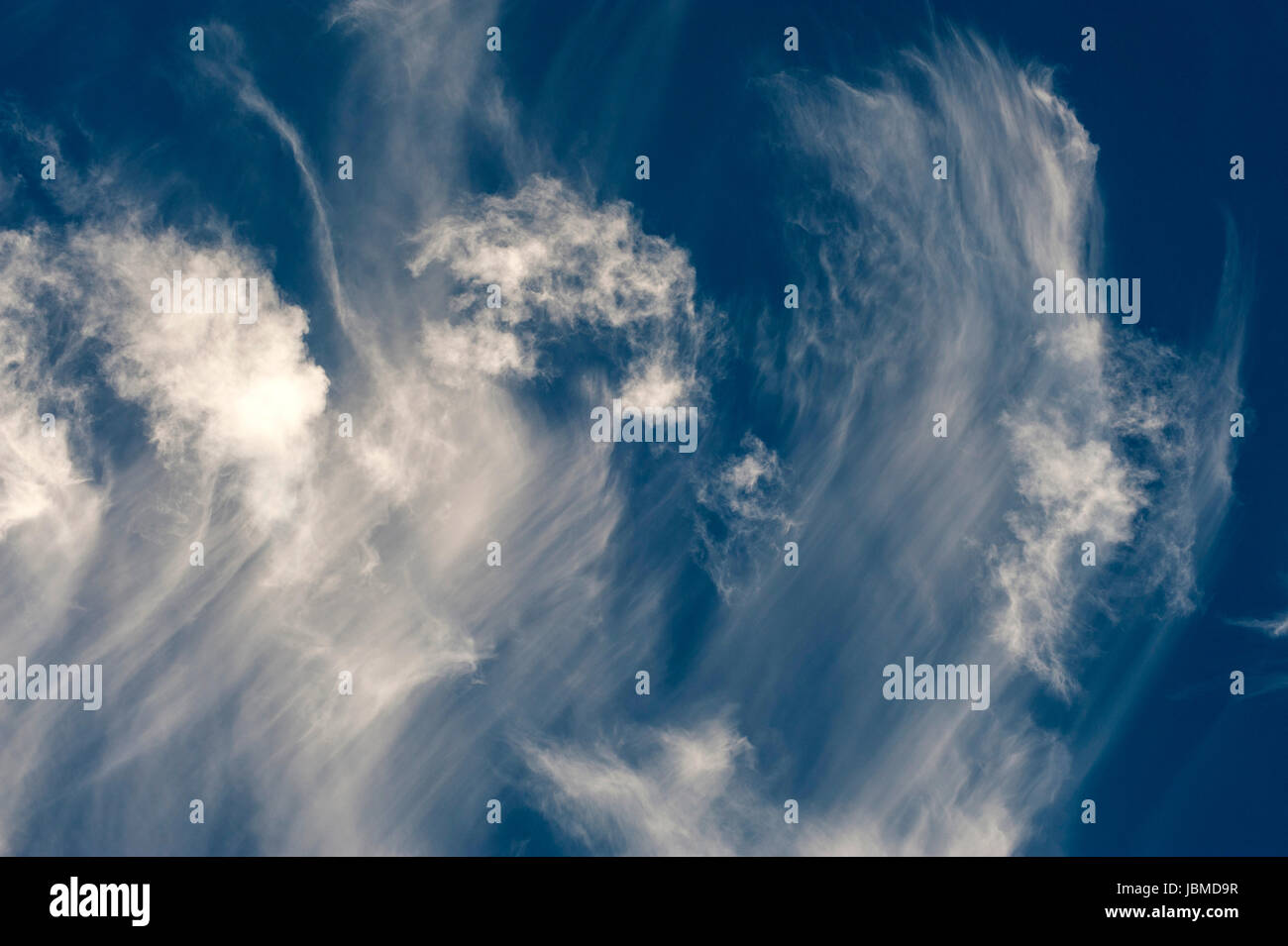 Cirrus fibratus at sunset hi-res stock photography and images - Alamy