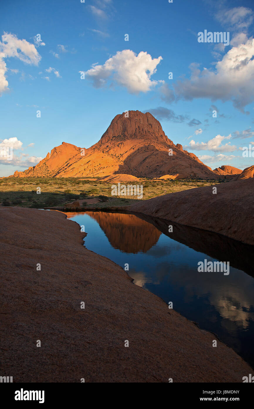 Pontok mountains hi-res stock photography and images - Alamy