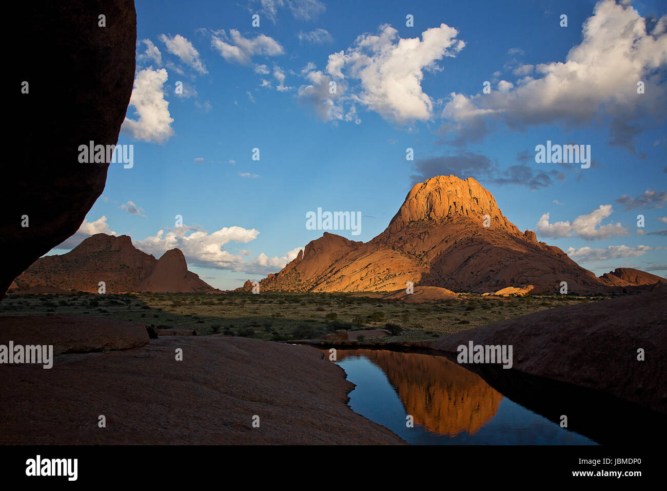Pontok Mountains High Resolution Stock Photography and Images - Alamy