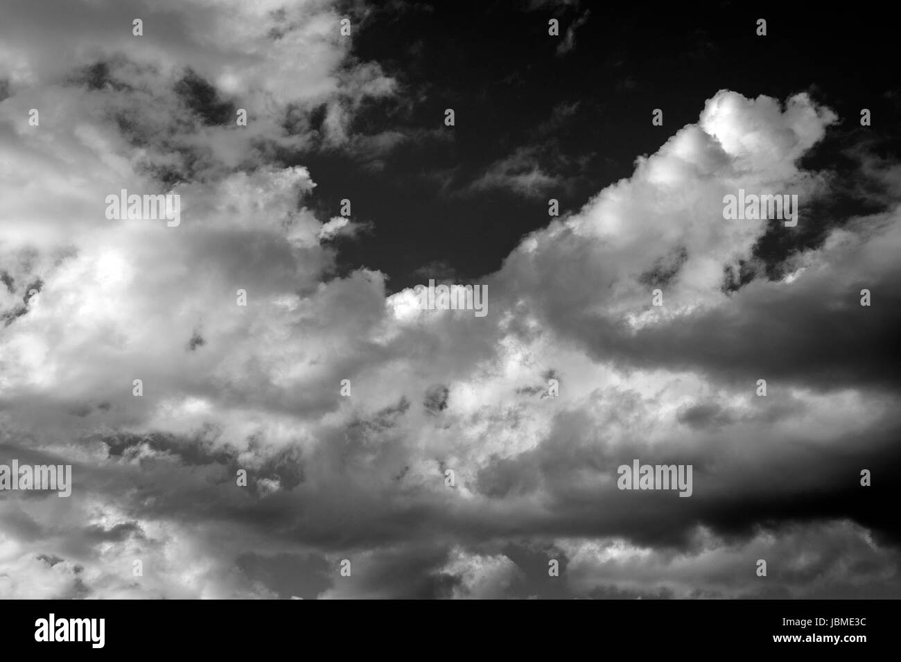 Weather vertical hi-res stock photography and images - Alamy