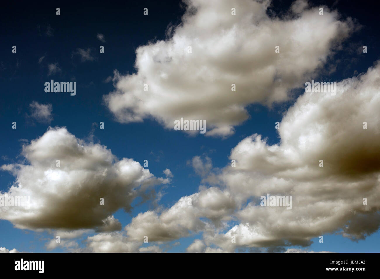 Fair weather cumulus clouds hi-res stock photography and images - Alamy