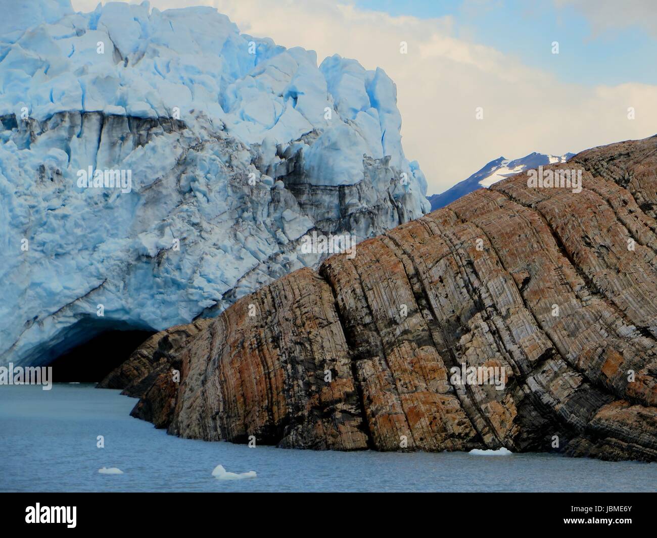 Ice mass hi-res stock photography and images - Alamy