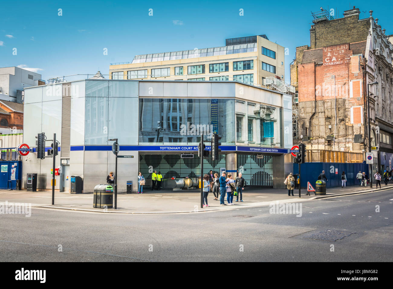 Tottenham Court Road Station Entrance Stock Photos & Tottenham Court ...