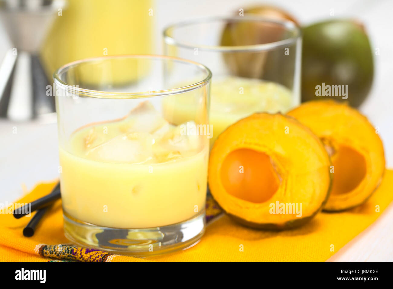 Lucuma ice cream hi-res stock photography and images - Alamy