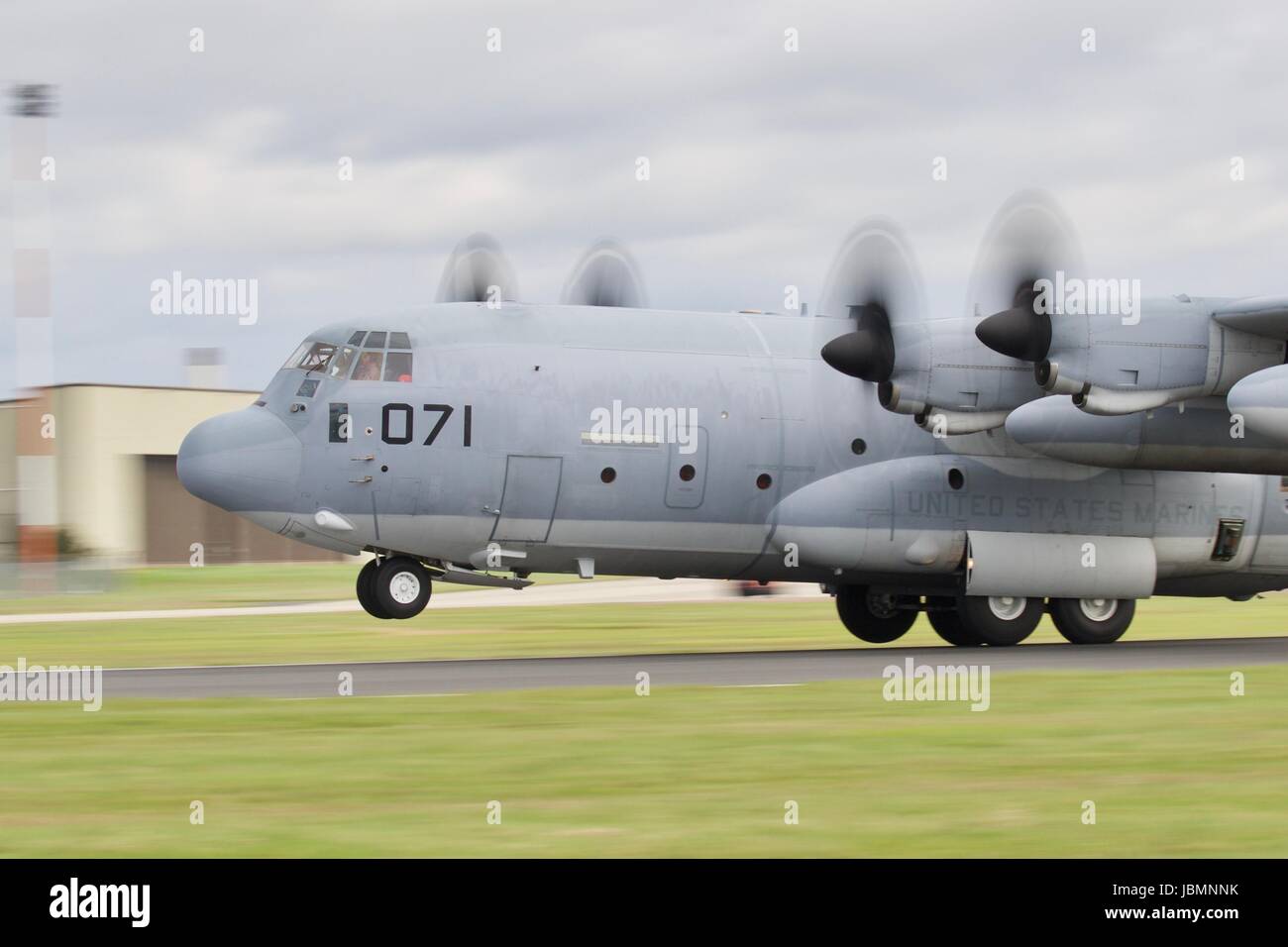 Marine corps c 130 hercules hi-res stock photography and images - Alamy