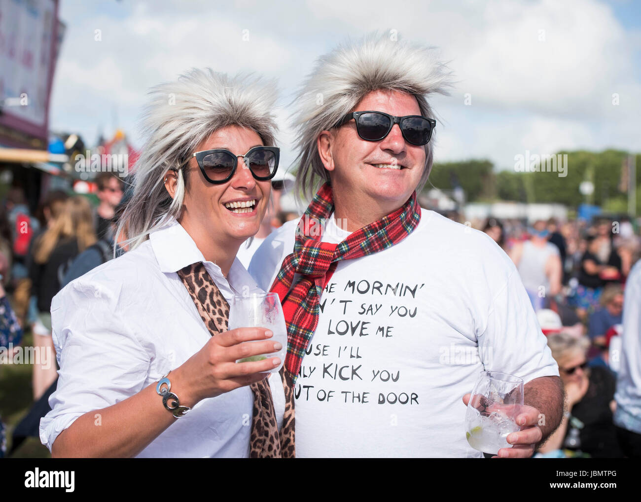 Rod stewart fans hi-res stock photography and images - Alamy