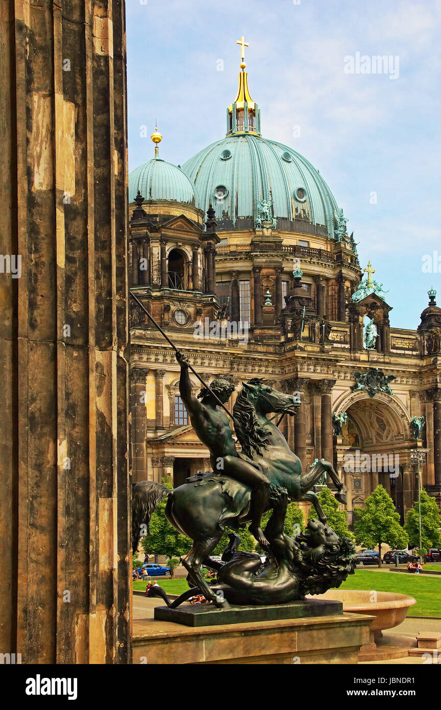 Berliner metropole hi-res stock photography and images - Alamy