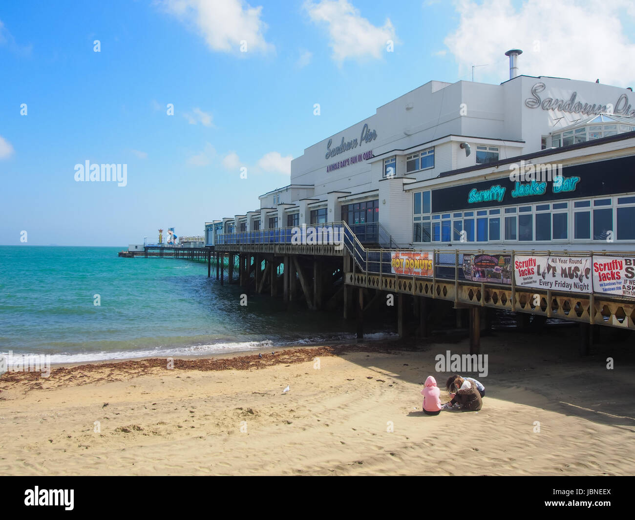 Sandown pier hi-res stock photography and images - Alamy