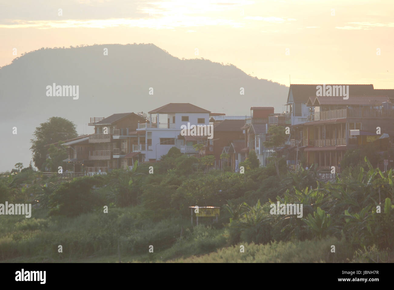 Rural house mountain background hi-res stock photography and images - Alamy