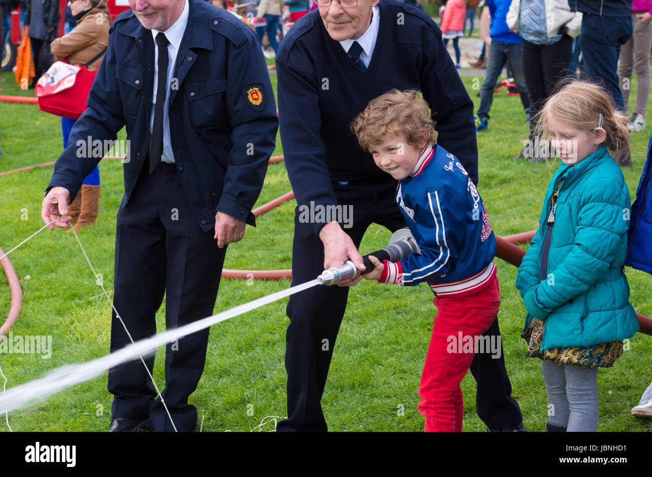 Fire hydrant child hi-res stock photography and images - Alamy