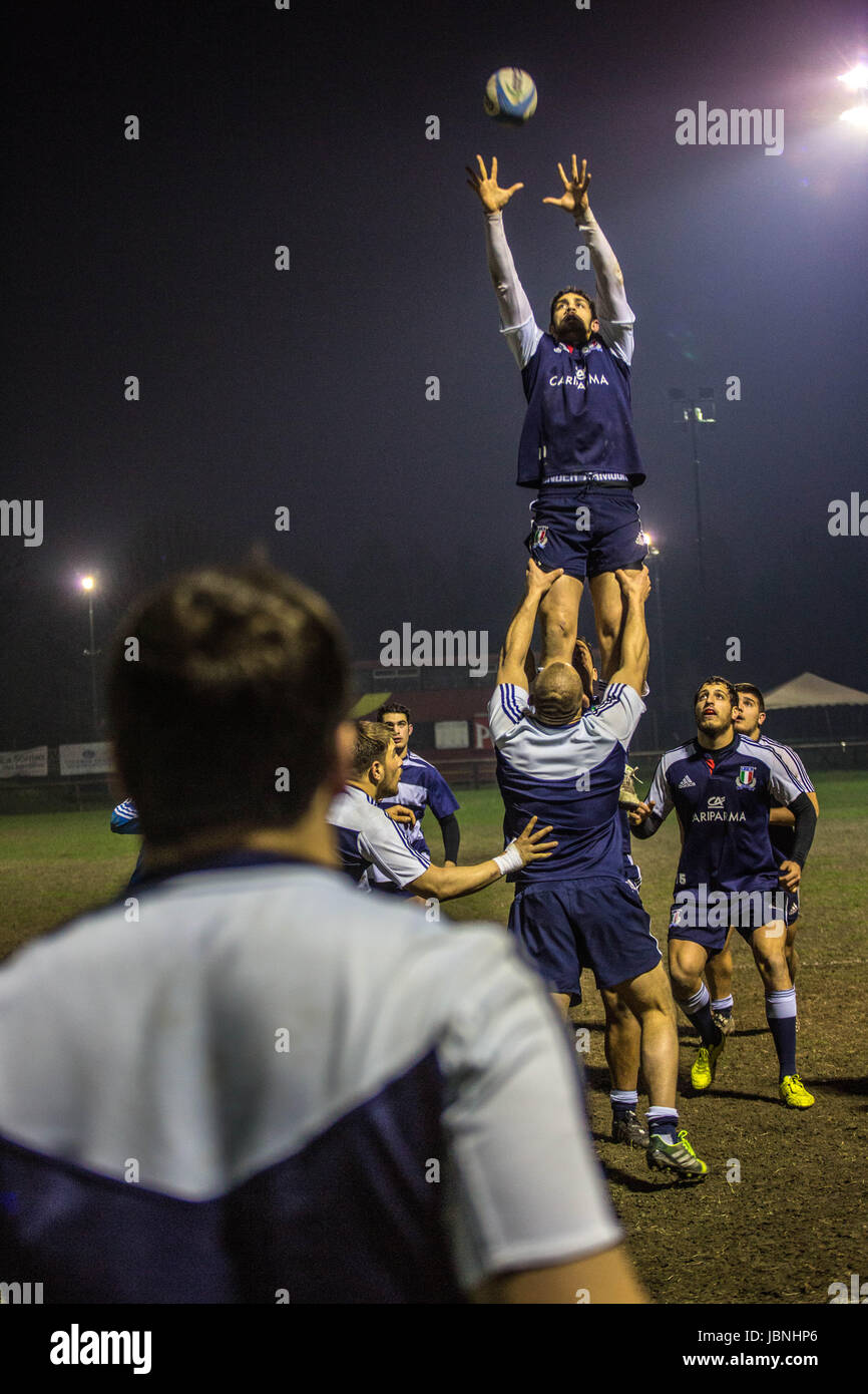 White male rugby player hi-res stock photography and images - Alamy