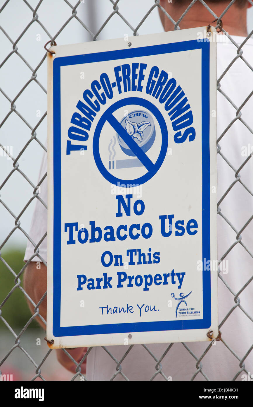 Tobacco warning hi-res stock photography and images - Alamy