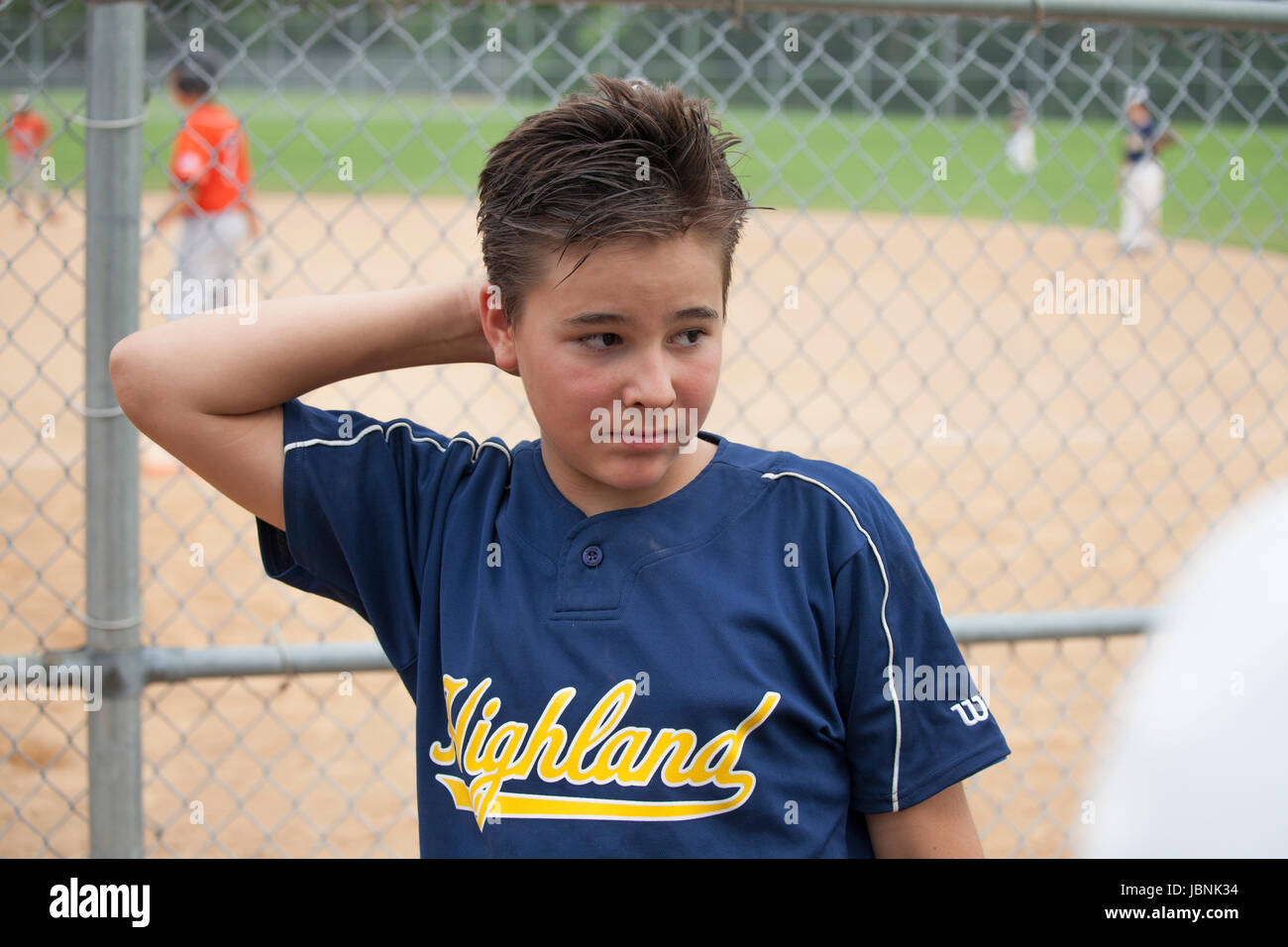 Scratching back of head hi-res stock photography and images - Alamy