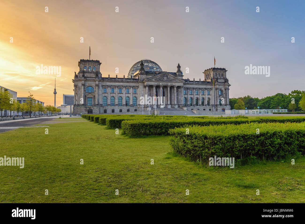 German Parliament Building Stock Photos & German Parliament Building ...