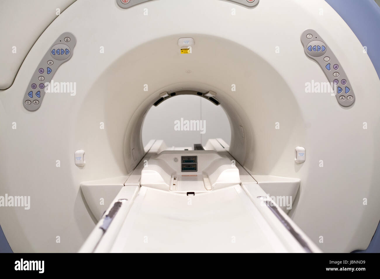 Close up picture of a magnetic resonance imaging machine Stock Photo ...