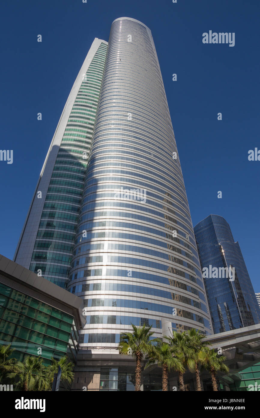 Dubai almas tower hi-res stock photography and images - Alamy