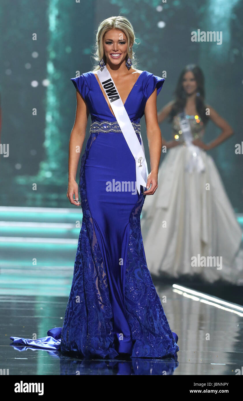 Miss iowa usa hi-res stock photography and images - Alamy