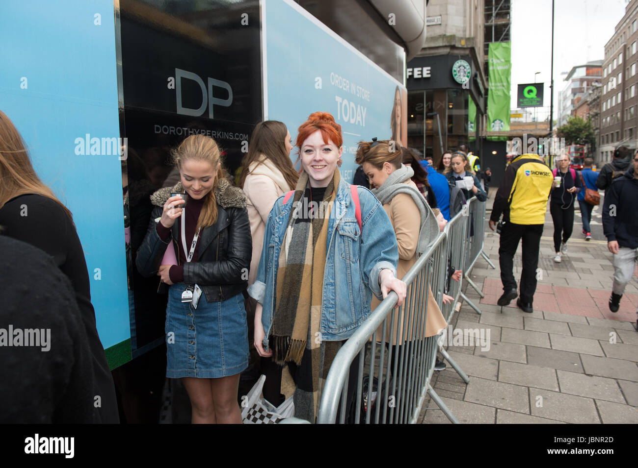 Open audition hi-res stock photography and images - Alamy