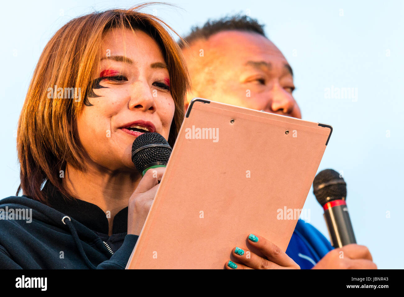 Japanese woman compere hi-res stock photography and images - Alamy