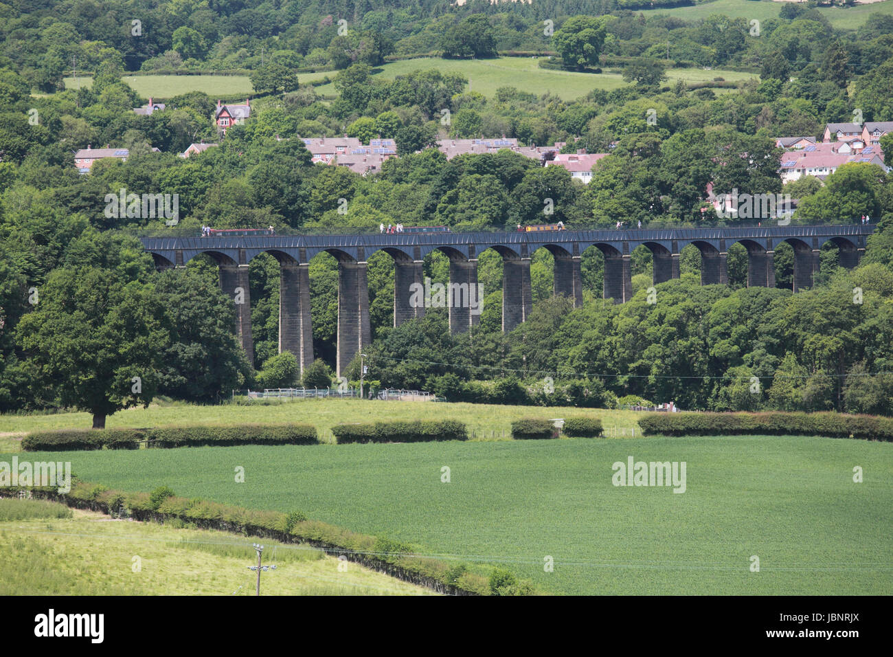 Pontcysyllte Aqueduct which carries the Llangollen Canal over the river ...