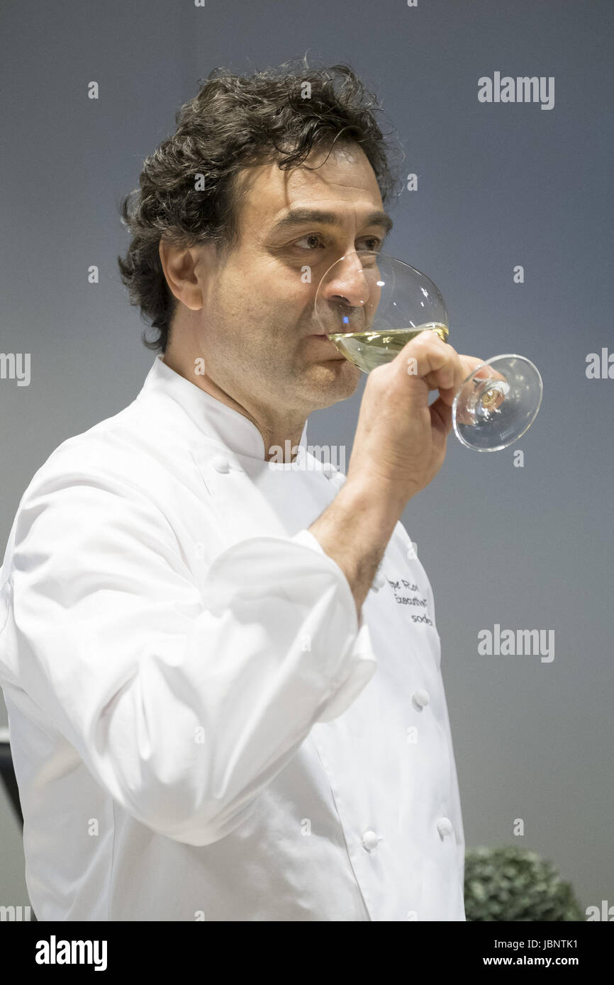 Chef pepe rodriguez hi-res stock photography and images - Alamy