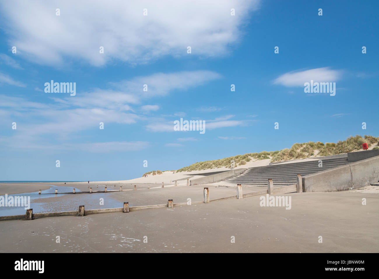 Barmouth beach on the North western coast of Wales Stock Photo - Alamy