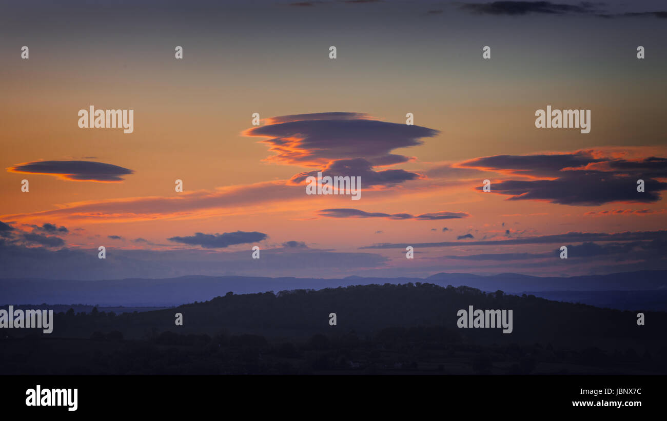 Colorful twilight hi-res stock photography and images - Alamy