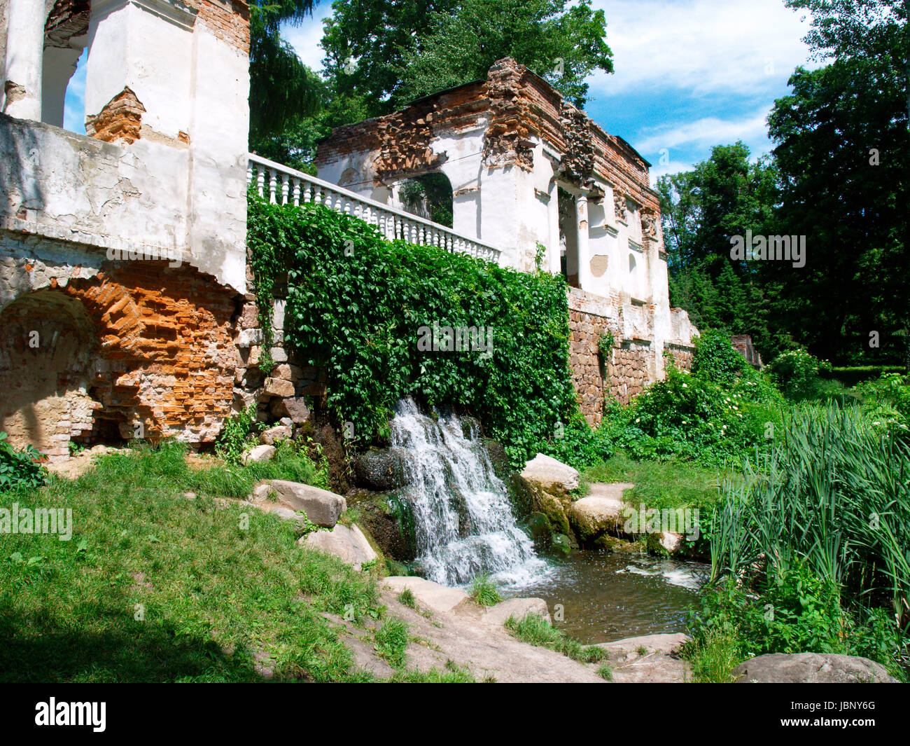 Dendropark hi-res stock photography and images - Alamy