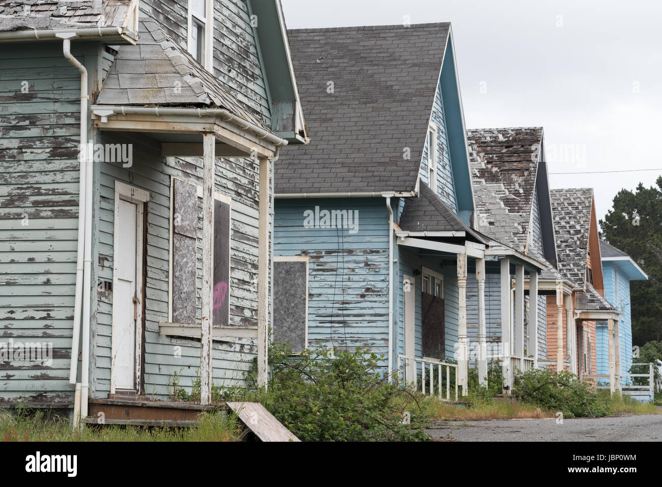 Row of boarded up houses in the company town of Samoa, California Stock ...